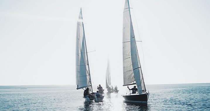 The 13 Tenets of Boat Club Etiquette You Should Know | TheYachtMarket