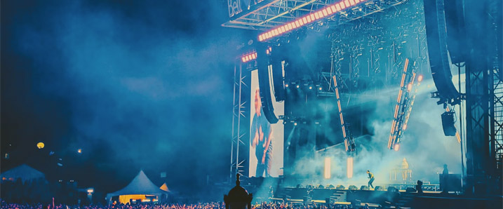 How to Get the Most Out of a Concert on a Boat | TheYachtMarket