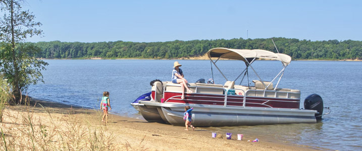 The Pros and Cons of a Pontoon Boat | TheYachtMarket
