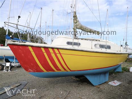Snapdragon 747 Used Boat for for Sale in North Wales, United Kingdom - 1974