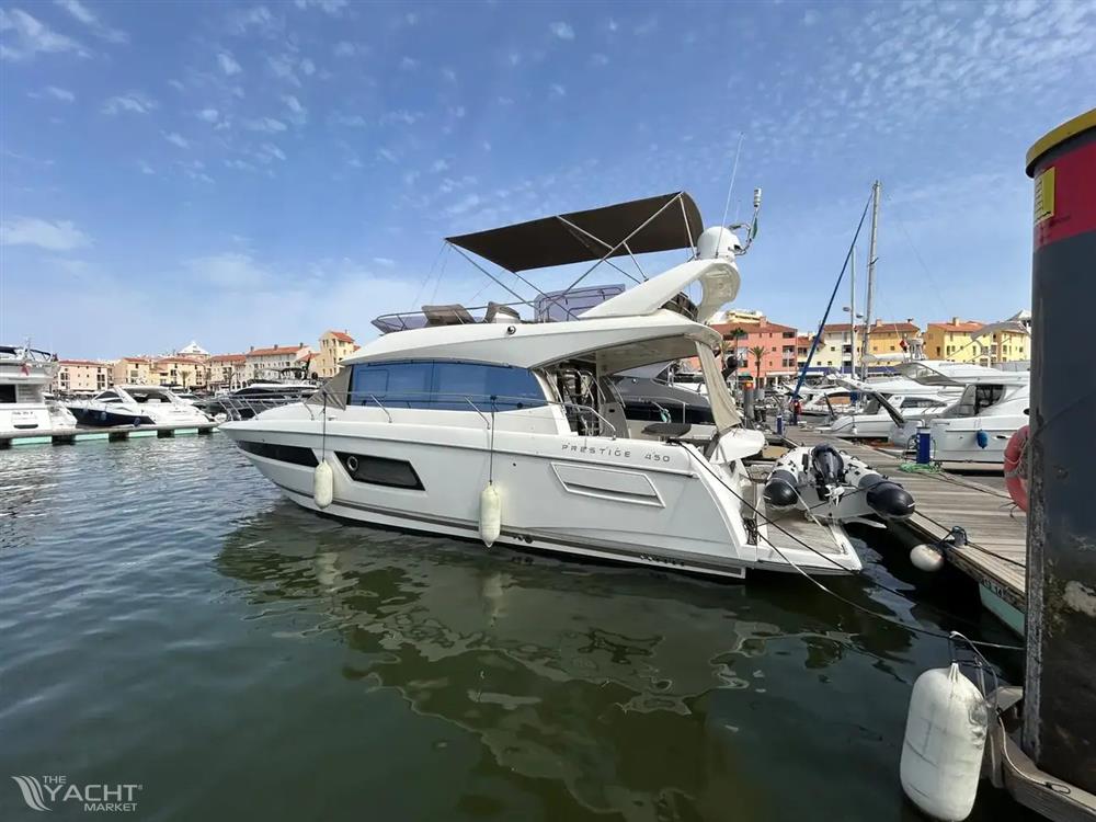 Prestige 450 Fly Gebraucht Boot für für Verkauf in Vilamoura, Portugal ...